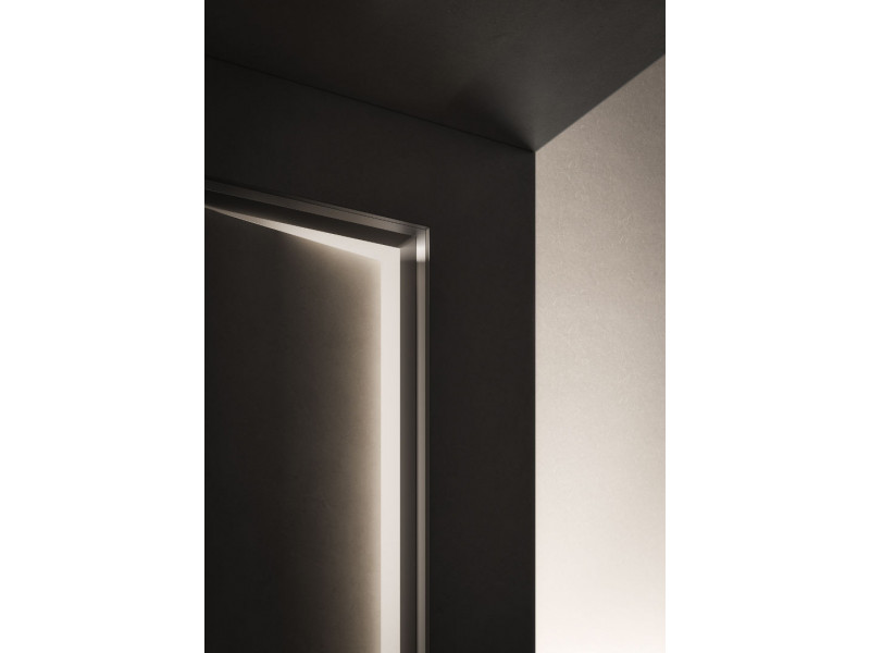 Porte battante invisible Essential Controluce avec LED